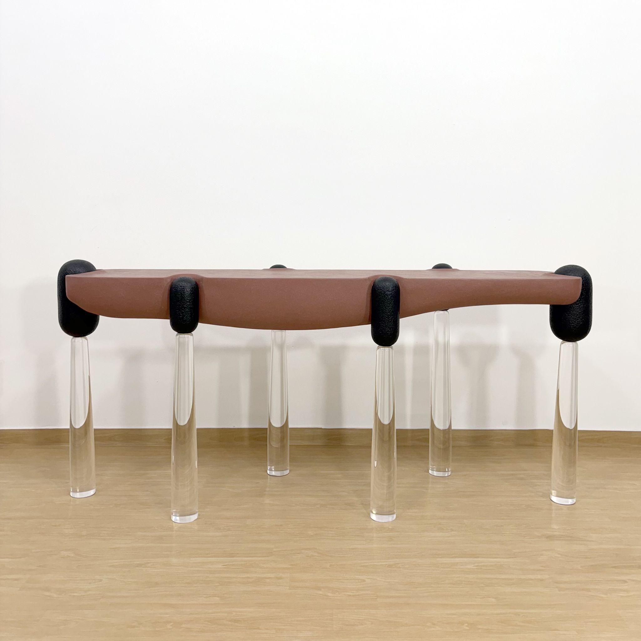 DALI CONSOLE BY YASANCHE – Love House