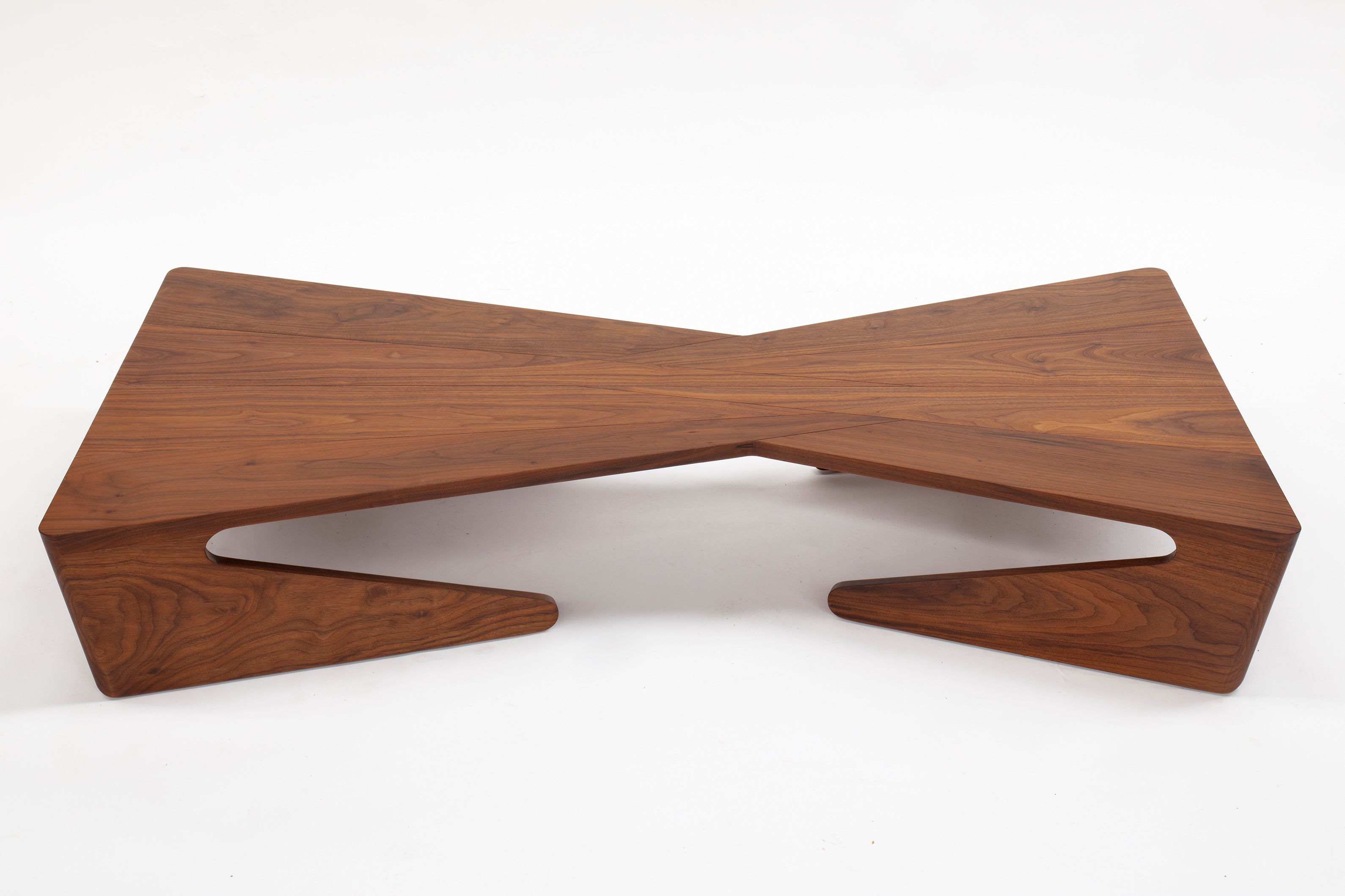 Red Shift Table by Edgar Orlaineta x Simon Hamui – Love House