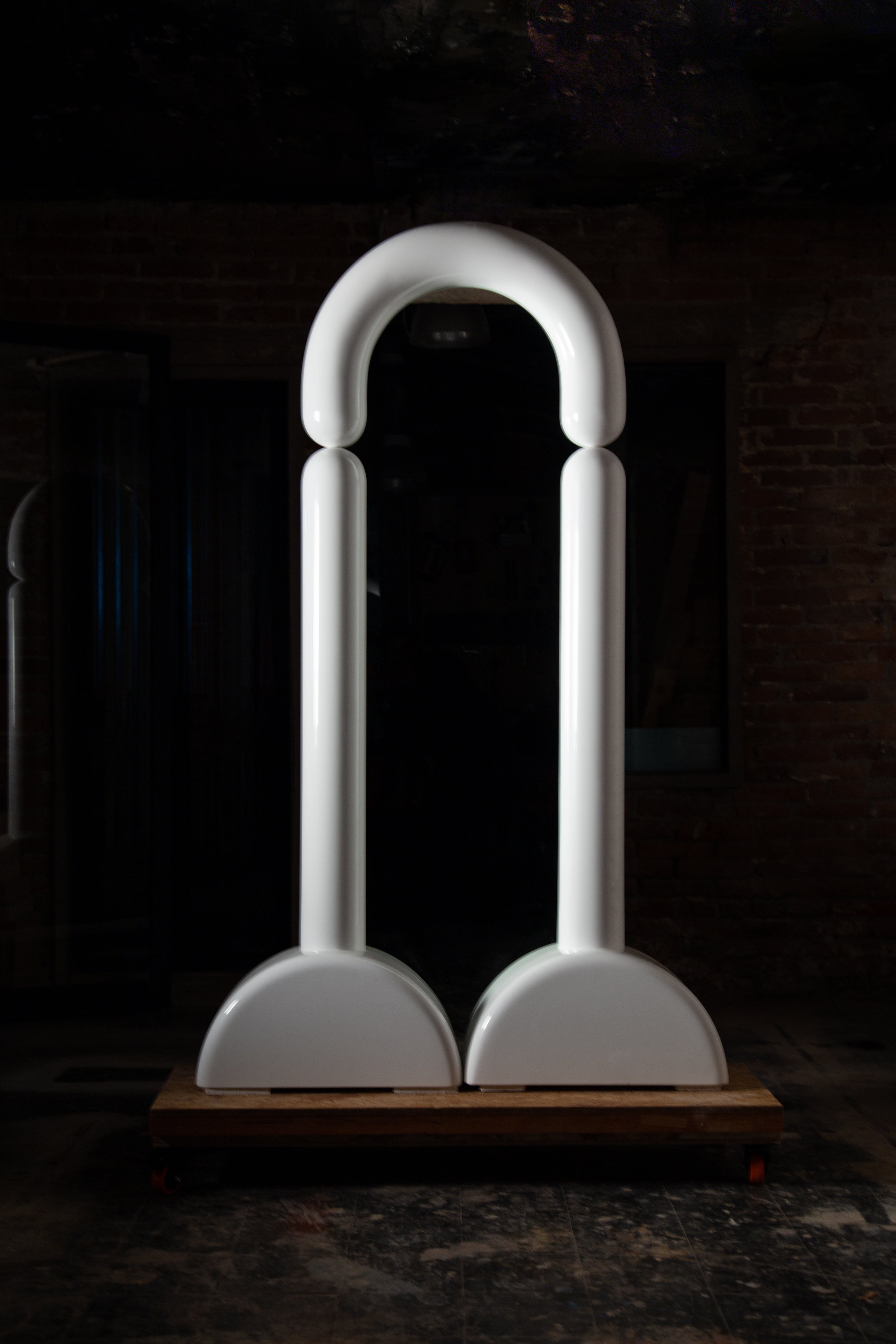 Doodool Mirror by Kouros Maghsoudi – Love House