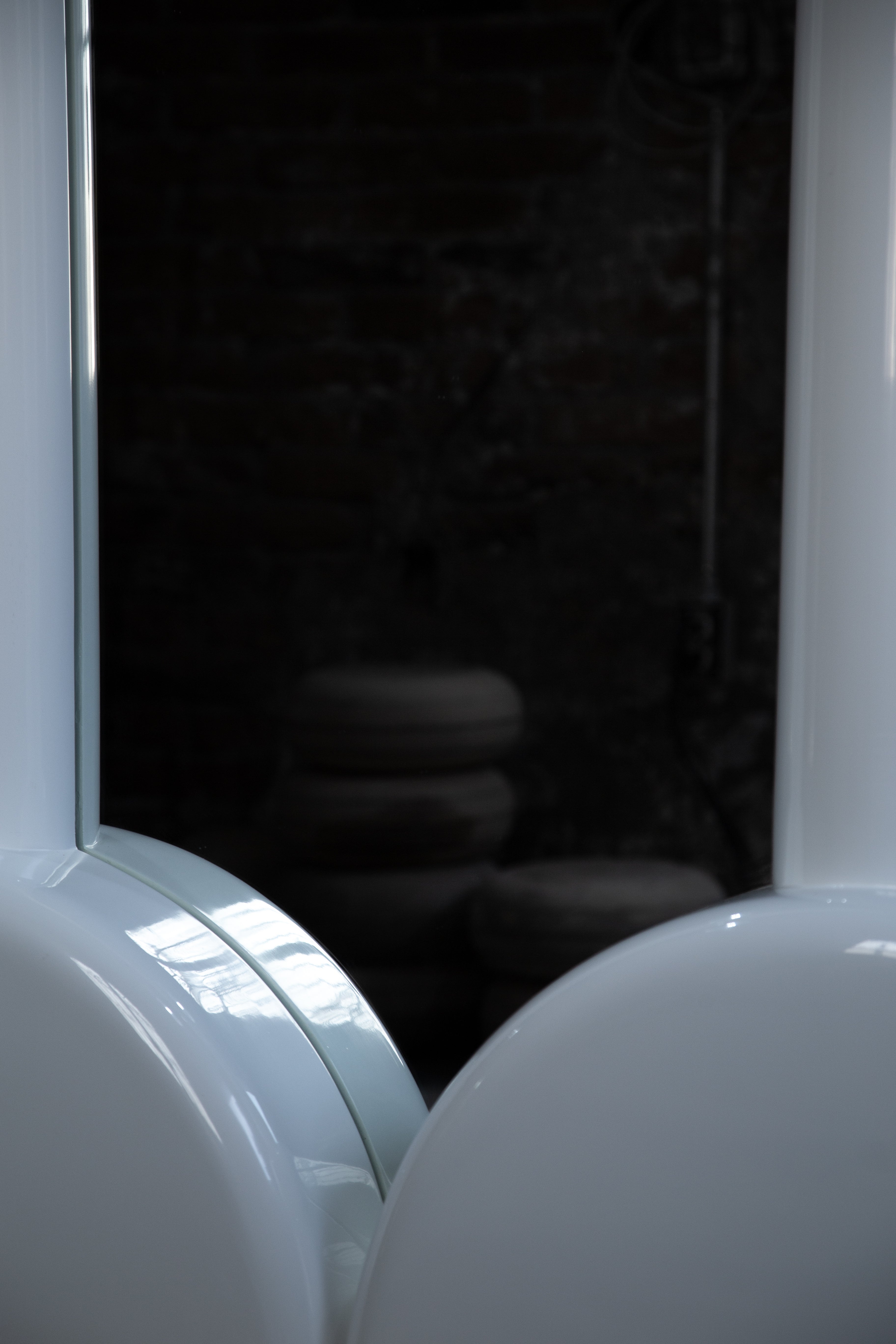 Doodool Mirror by Kouros Maghsoudi – Love House