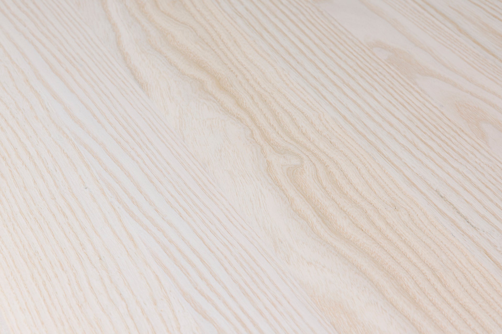 mt. curve dining table by bnf studio – Love House