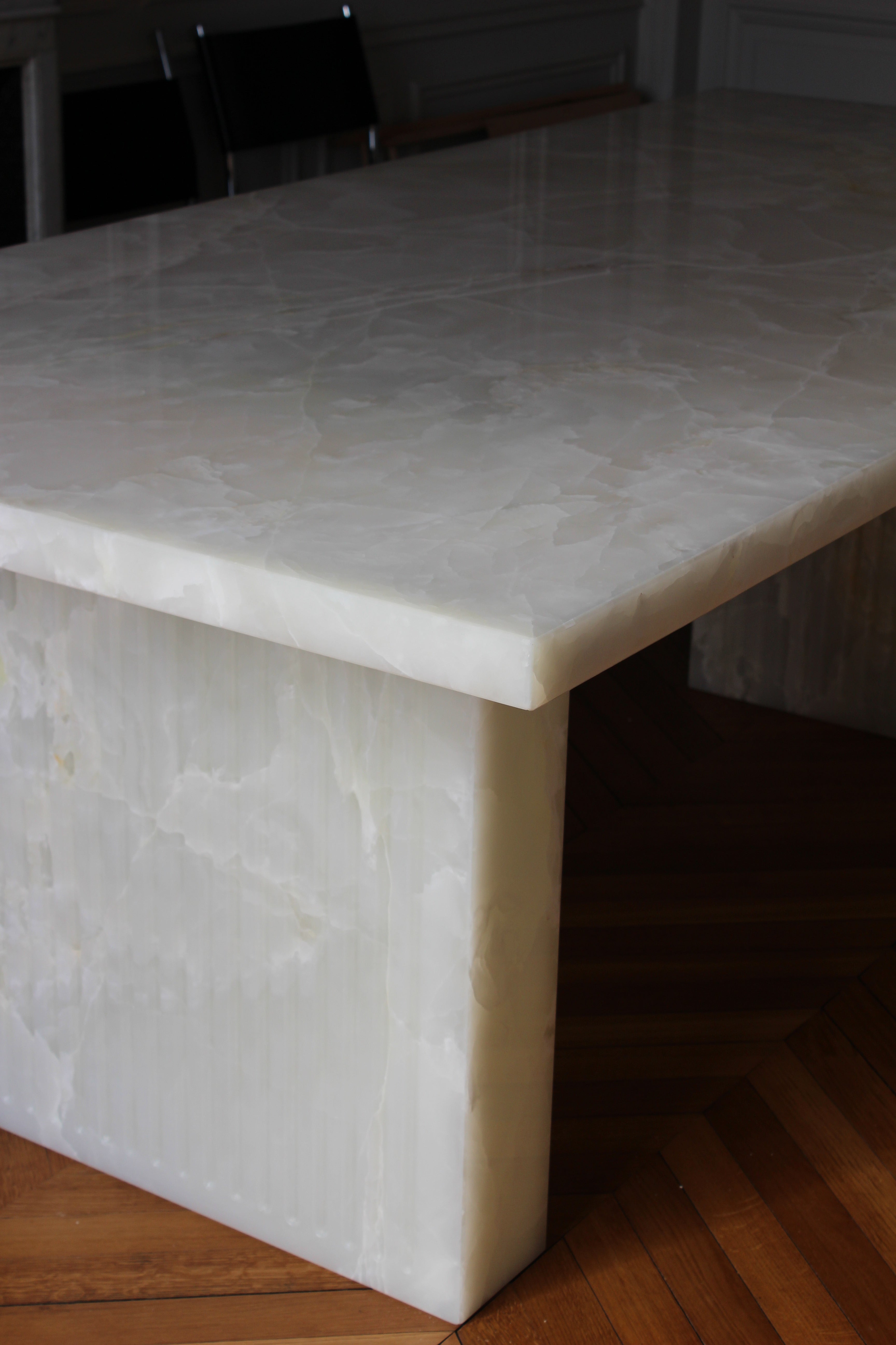 Aura Dining Table by Marbera – Love House