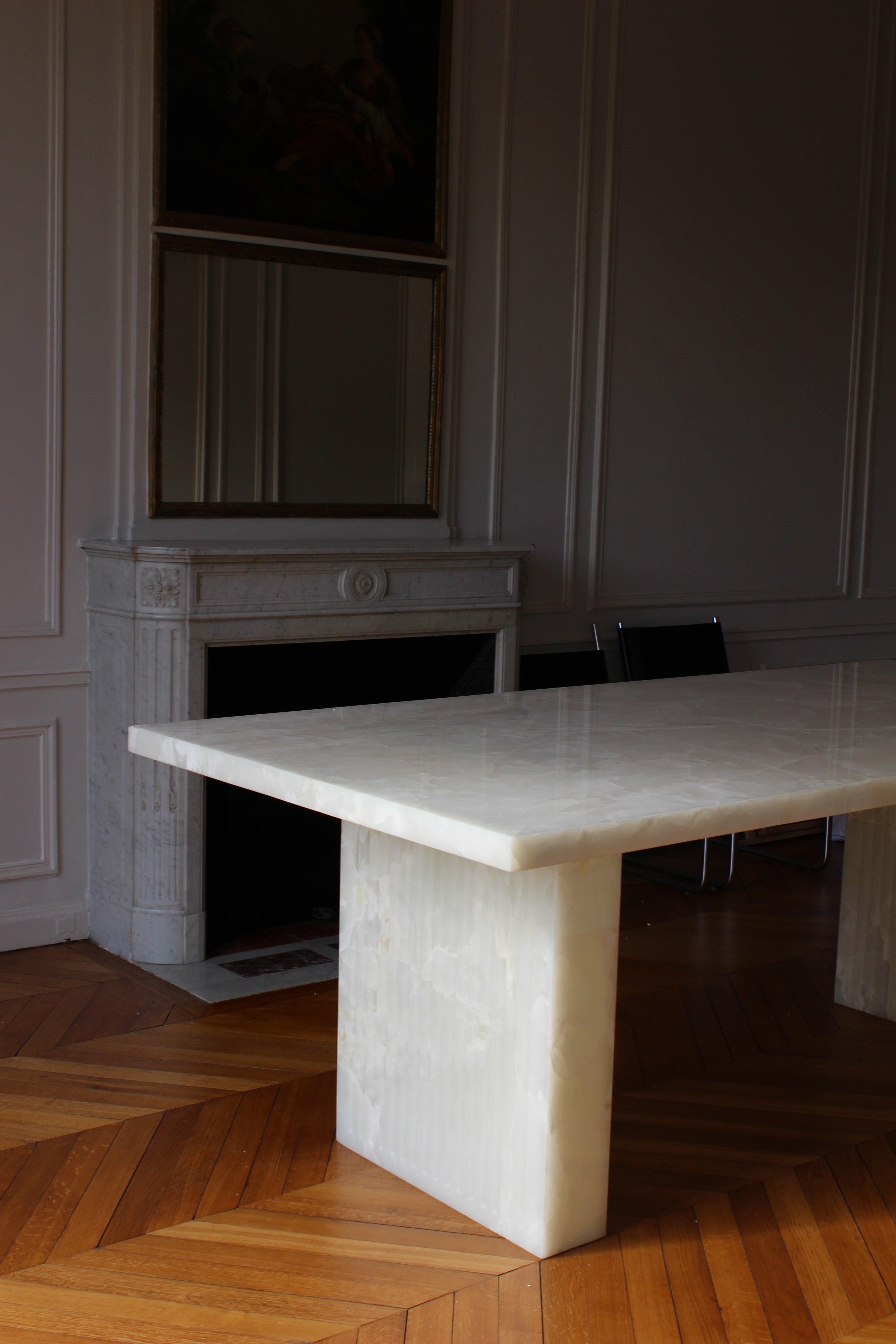 Aura Dining Table by Marbera – Love House